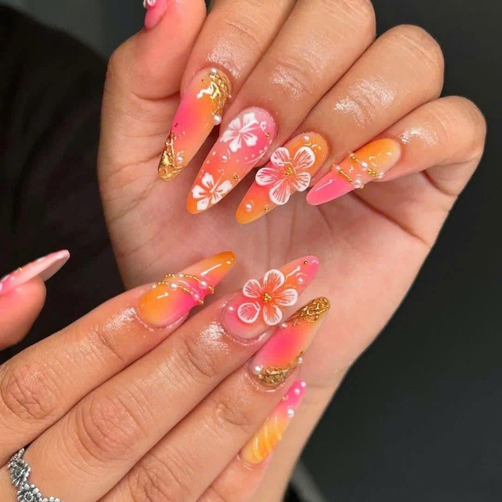 Services - Icon Nails & Spa + Under New Management